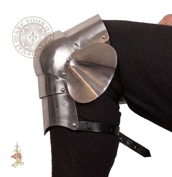 Poleyn - Knee Plate Armour | Make Your Own Medieval