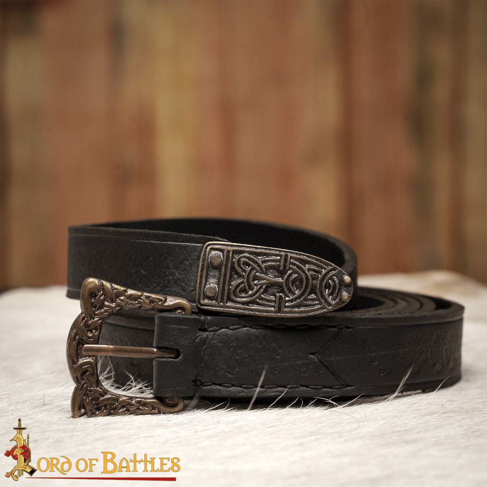 Viking Belt with Knotwork Buckle and Strapend in Black Veg Tan leather ...